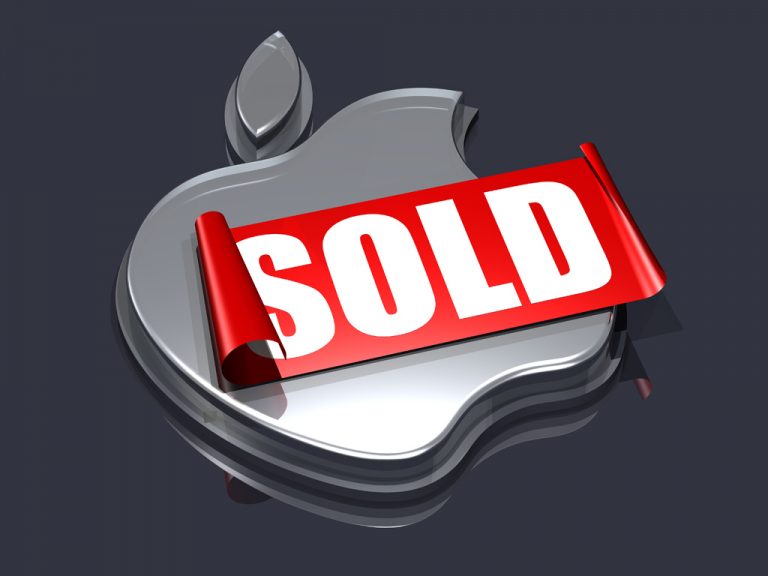 Full set of 3d Apple logos (in oddly conceptual situations) – Norebbo